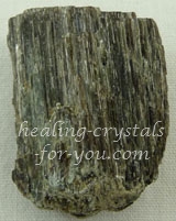 Epidote Improves Relationships, Brings Abundance And Prosperity