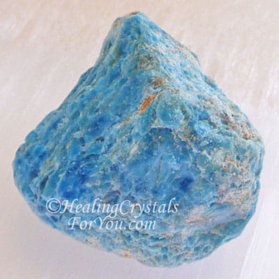 Blue Apatite: Meanings Healing Properties Powers & Uses: